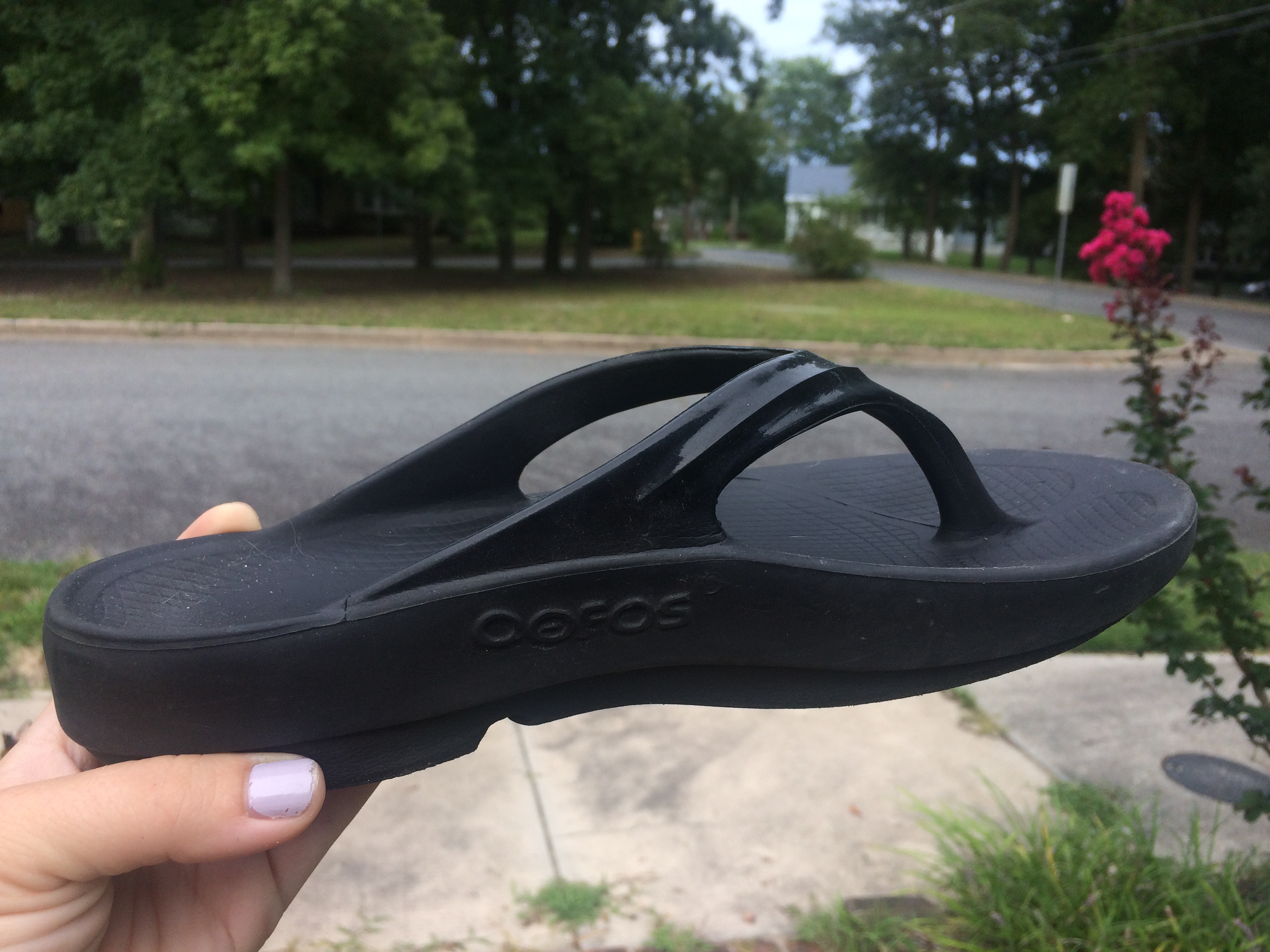 Gear Review: The OOFOS OOlala and the infOO behind OOFOS – She Runs by ...